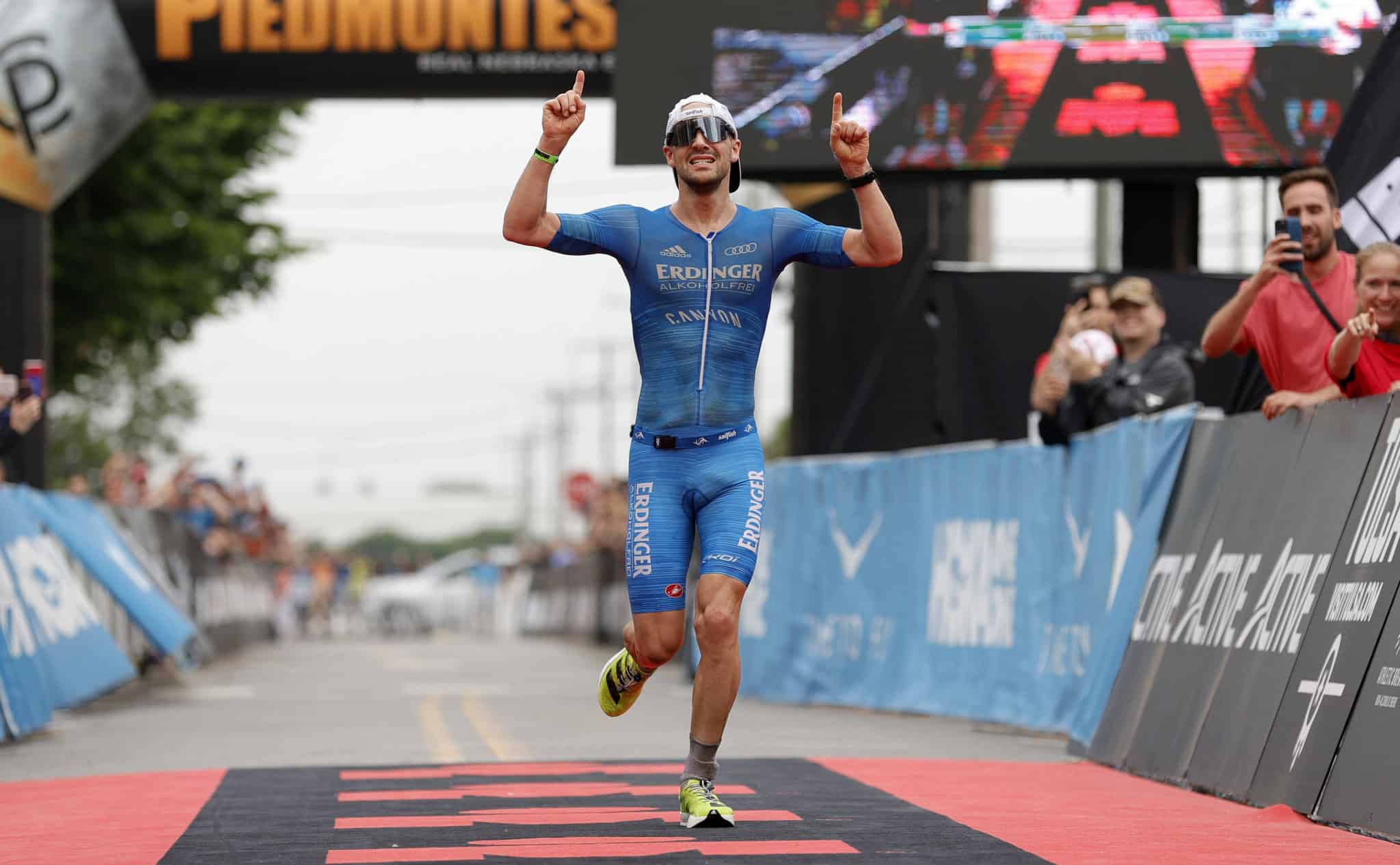 Marathon in 2:30:32 Stunden: Patrick Lange siegt bei Ironman Israel mit ...