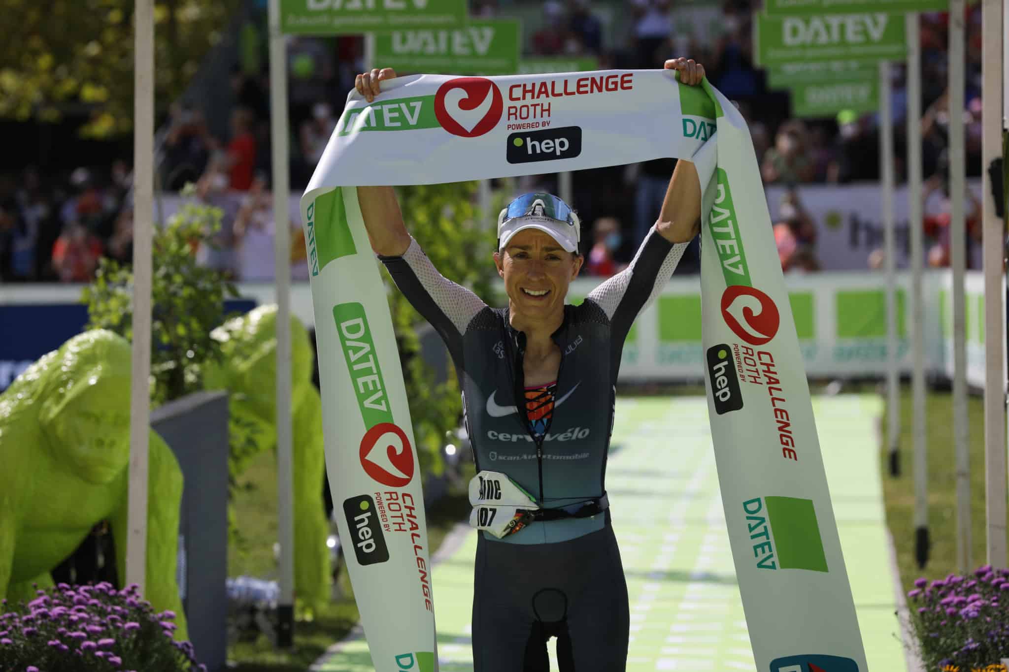 Die Triathletinnen des Jahres: Anne Haug, Lucy Charles-Barclay und ...
