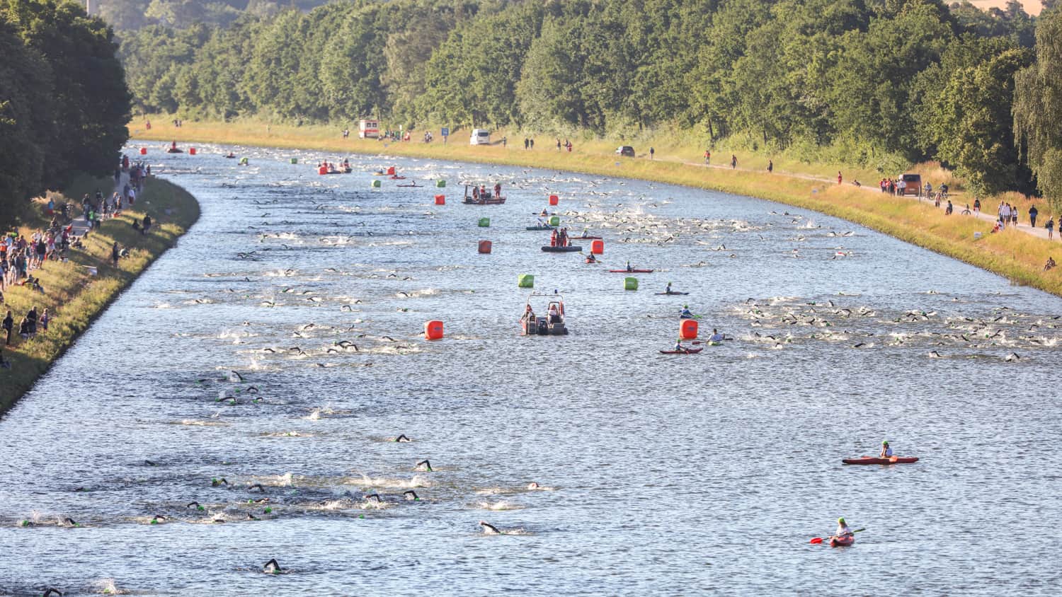 Das Schwimmen bei der Challenge Roth - tri-mag.de