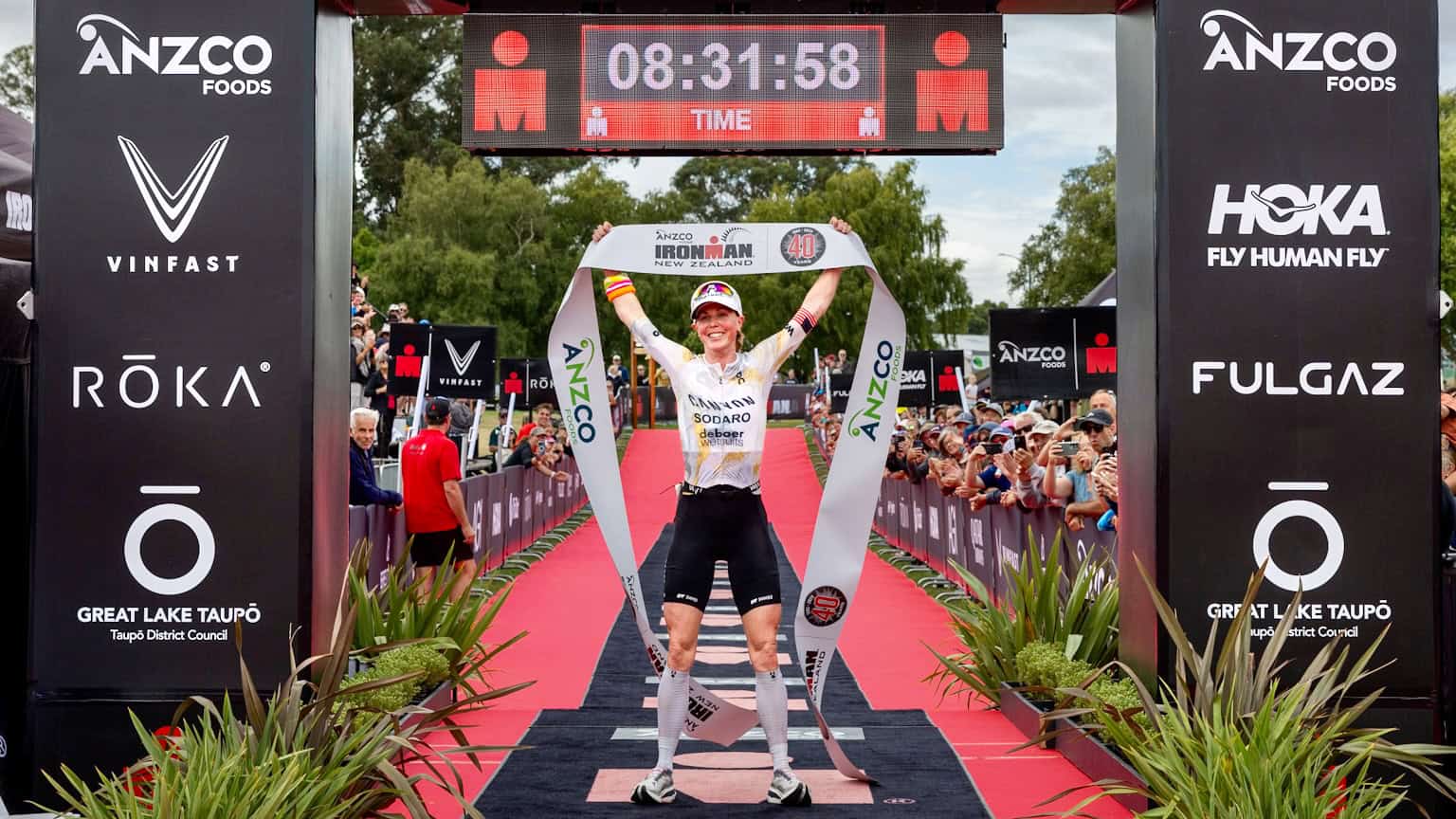 Favoritinnensieg: Chelsea Sodaro gewinnt Ironman Neuseeland - tri-mag.de