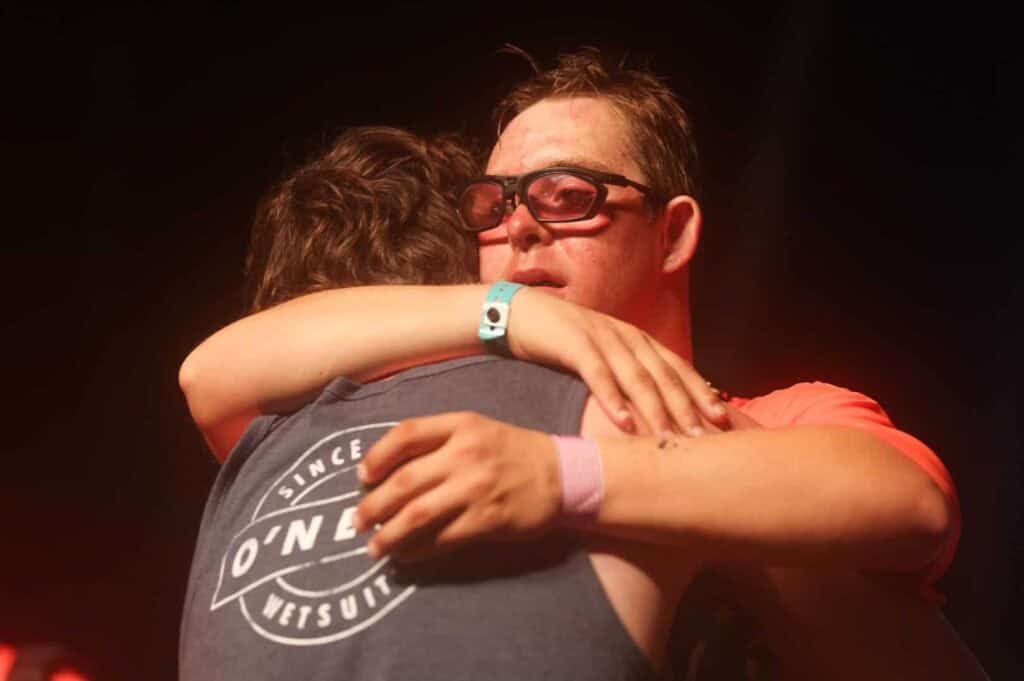 Finish beim Tokio Marathon: Chris Nikic holt sich die Six Star Medal ...