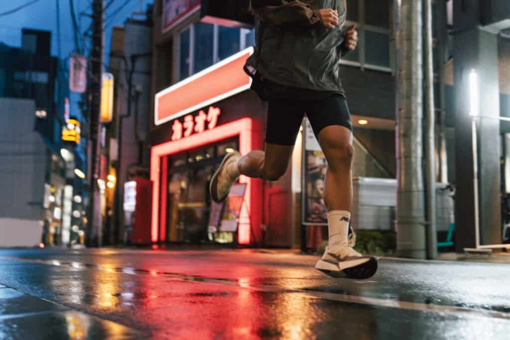 New Balance FuelCell Rebel v5: Design trifft Geschwindigkeit und ...